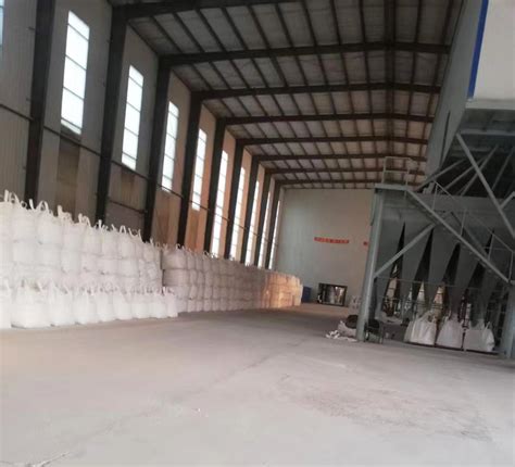 厂房仓库 长兴金蓝新材料科技有限公司 石英砂雪花白砂质感圆砂各色水磨石滤料厂家