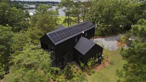 Eleven US Houses With Bold Black Exteriors Eleven US Houses With Bold Black Exteriors