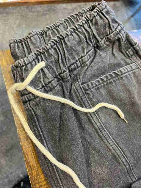 شلوار اسلش جین زنانه ذغالی طرح مام استایل فروشگاه اینترنتی جورپاتن