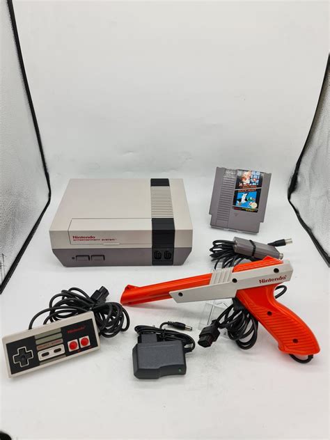 Nintendo Nes 8 Bit Classic Nes 01 1985 Console Original Smb Duck Hunt Game Zapper Set Of
