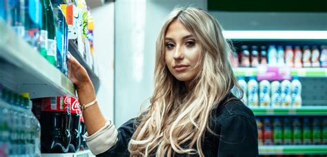 How Changes In Consumer Buying Behaviour In 2021 Is Changing Marketing Digital Marketing Blog