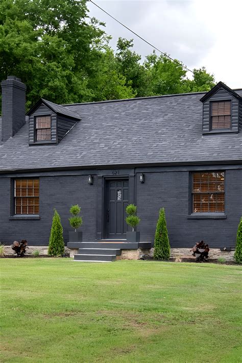 Black Cape Cod House Exterior Makeover Ideas That Wows The Neighborhood