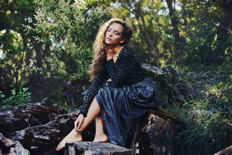 Glittering Heads Dream Nymph