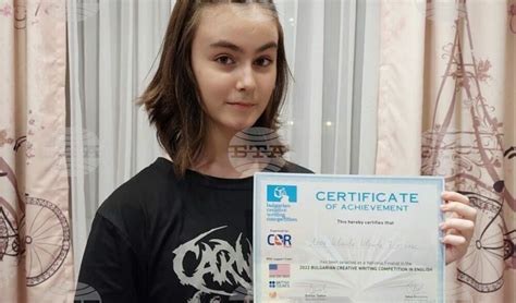 БТА Седмокласничката Лора Иванова е финалист на национално състезание по творческо писане на