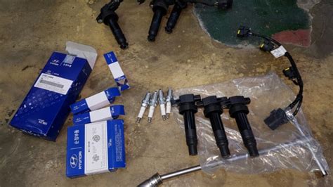 아반떼hd점화플러그교환공회전부조엔진떨림출력부족점화코일교환부산자동차정비부산북구카센터커먼레일crdi엔진수리10년타기