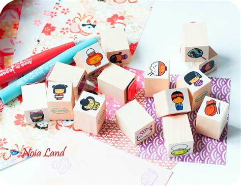 Sellitos De Kokeshis Paper Crafts Crafts Idea Creativas