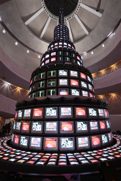 [현장en ]백남준 다다익선 재가동…복원작업 시범모델 기대 노컷뉴스