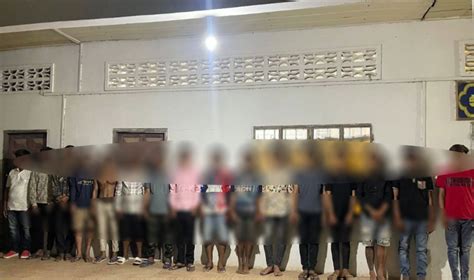 Msjtv News សមត្ថកិច្ចឃាត់ខ្លួនក្រុមអ្នកលេងល្បែងស៊ីសងចំនួន១៧នាក់ នៅស្រុកសំរោងទង