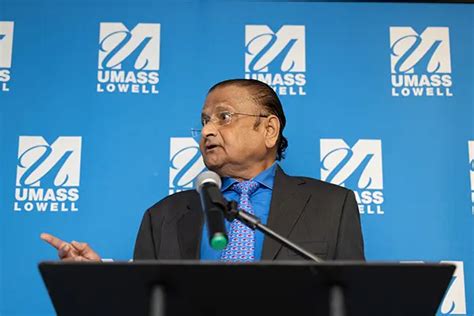 Distinguished Umass Lowell Alumni Recognized In Dedication Ceremonies