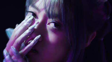 Kiri Enforces Her Boundaries On Cathartic Sophomore Single Dont Make