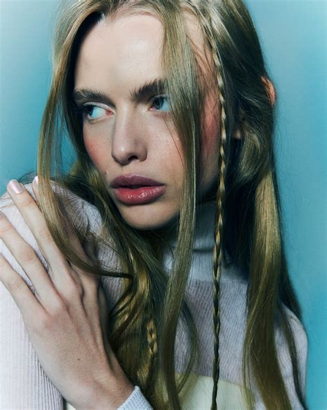 Eduarda Bretas Model Management