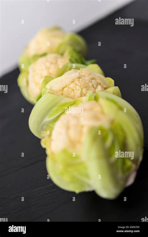 Mini Choux Fleur Fotos Und Bildmaterial In Hoher Auflösung Alamy