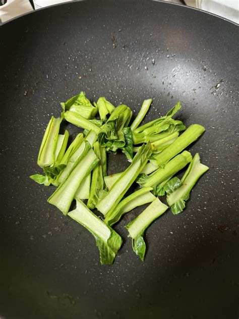 Beef Yu Choy Stir Fry • Oh Snap Lets Eat