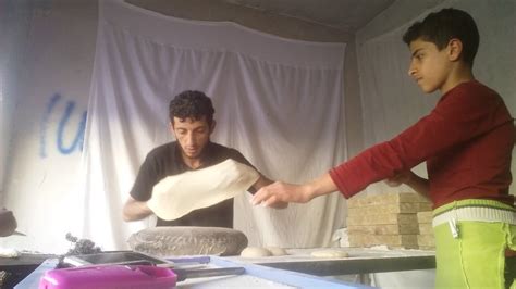 شباب سورين في تركيا Youtube