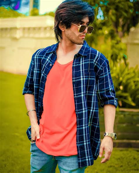 Sameer Mark Biography Girlfriend Income Unknown Facts