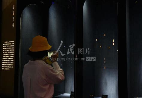 只此绚丽广州出土汉代珠饰展举行 人民图片网