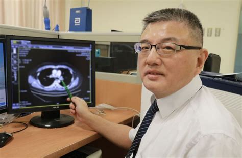 收假潮還沒完！久坐不動易惹「經濟艙症候群」 兩症狀是警訊