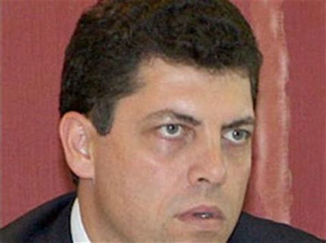 Триумвират вместо Симеон в НДСВ