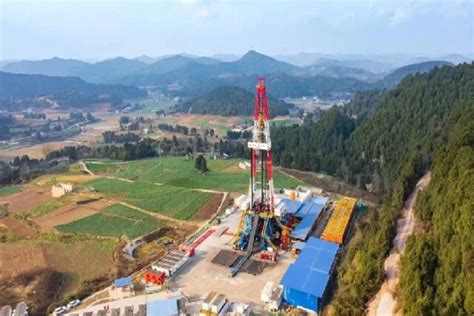 بومی‌سازی دستگاه شبیه‌ساز کنترل فوران چاه‌های نفت در کشور ایسنا