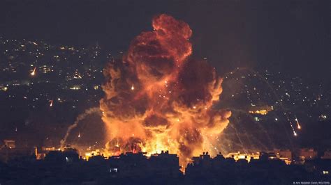 حمله گسترده اسرائیل به بیش از ۱۲۰ موضع حزب‌الله در لبنان Dw ۱۴۰۳ ۷ ۱۶