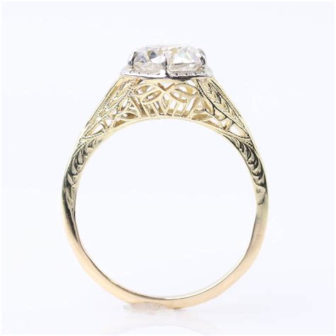 Early Art Déco Yellow Gold Filigree Engagement Ring