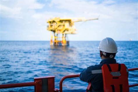 Malaysias Petronas Plans Job Cuts