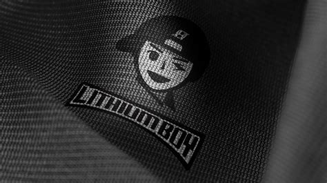 우와스튜디오 브랜딩 Ready To Monday