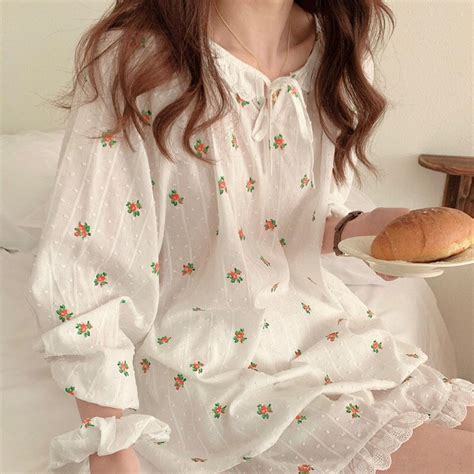 메이크미래프 퓨어여름잠옷세트 긴팔반바지잠옷 플라워 프릴 꽃무늬 여름 봄 간절기 파자마 홈웨어 위시버킷