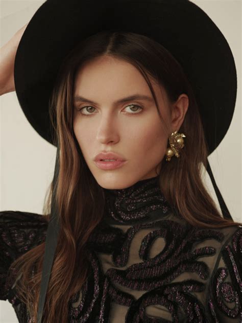 Model Sara Mmg Models