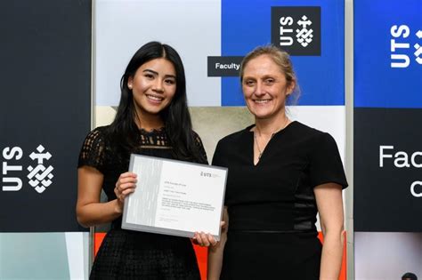 Janet Pham On Linkedin Utslaw Ey Ernstyoung Disruptivetechnology 38 Comments