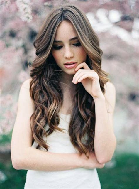 Wonderful Wavy Wedding Hairstyles