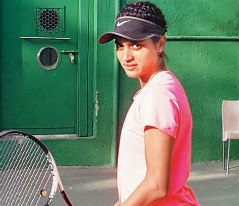 All India Open Tennis Teenager Humera Shaikh Stuns Second Seed Sai Samhitha