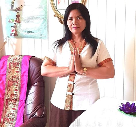 Om Oss Kanokwan Thaimassasje