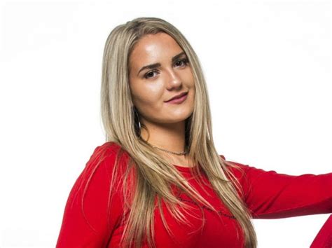 Sunshine Girl Paige Toronto Sun