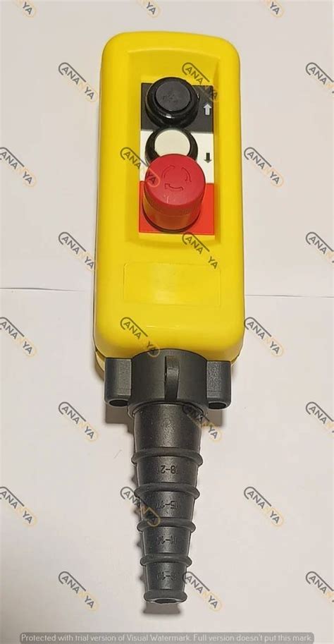 XAC Push Button Controller Voltage At Piece In Ahmedabad ID