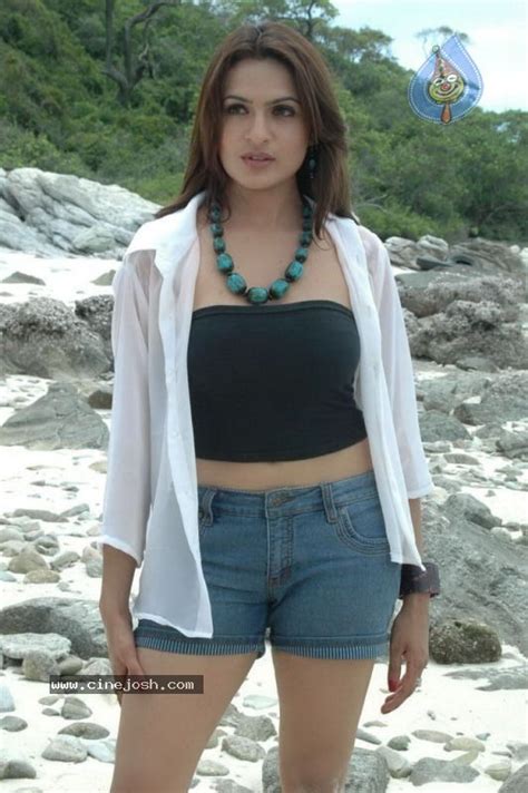 Aditi Agarwal Spicy Stills Photo Of