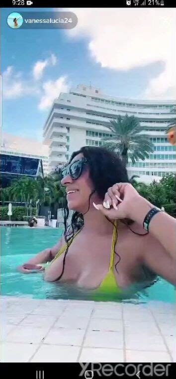 Tik Tok Live Nip Slip In The Pool