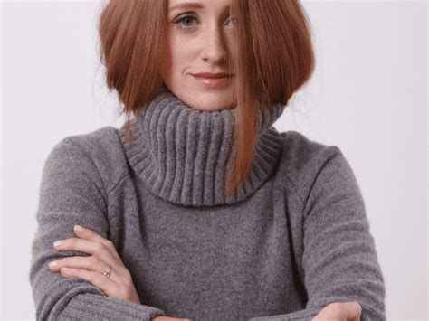 How Redheads Can Rock Shades Of Gray How To Be A Redhead Redhead Makeup