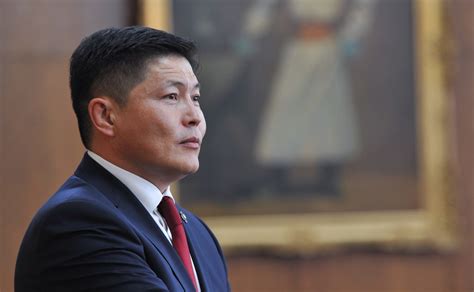 Х Нямбаатар Намайг сайд болохоос өмнөх бичлэг шүү