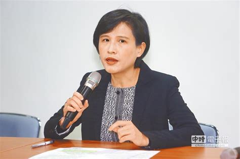 中正紀念堂推去蔣化 紀念歌停播 威權商品下架 展廳藝廊更名 焦點要聞 中國時報