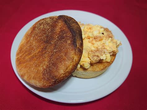 イングリッシュマフィン（サーモンサラダ） 古木ベガスのブログ