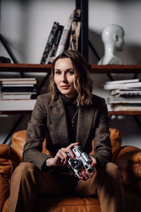 визуал для личного блога контент съемка в студии референсы позы примеры фотосессий в студии