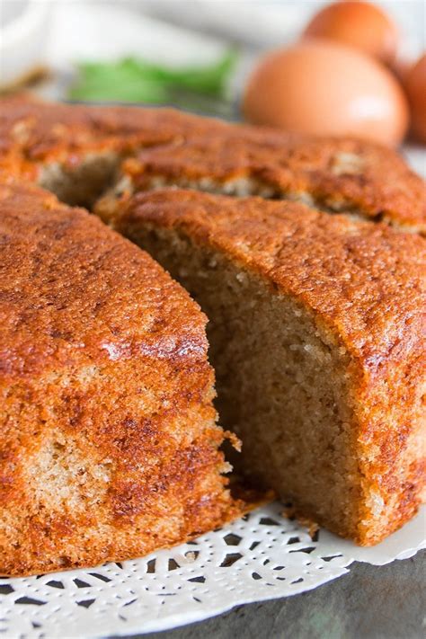 Best Moist Banana Cake Recipe