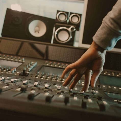 Audio Interface Vs Preamp What S The Difference