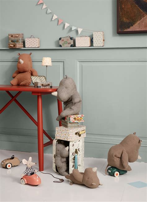 Maileg Ss23 Collection Mouse In A Box