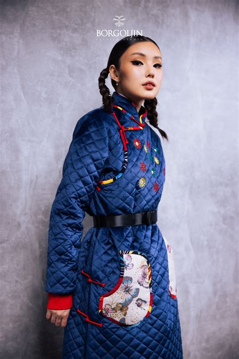 Борголжин Borgoljin ХАМБАН ДЭЭЛ Хөвөн дотортой дулаан