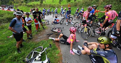 Accidents Dans Le Cyclisme Le Syndicat Fran Ais Des Coureurs Sonne L Alerte Apr S Les Graves