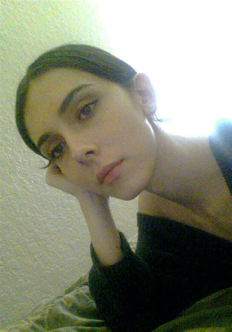 21 Yr Old Nonbinary Transfemme 3 Years Hrt R Transpassing