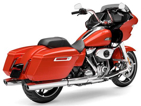 Compare Models 2026 Harley Davidson Road Glide® Vs 2026 Harley