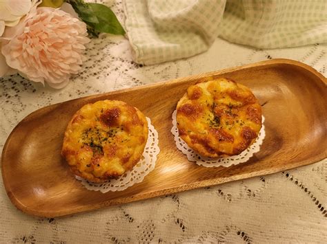 머핀팬에 간단하게 만드는 콘치즈 스콘